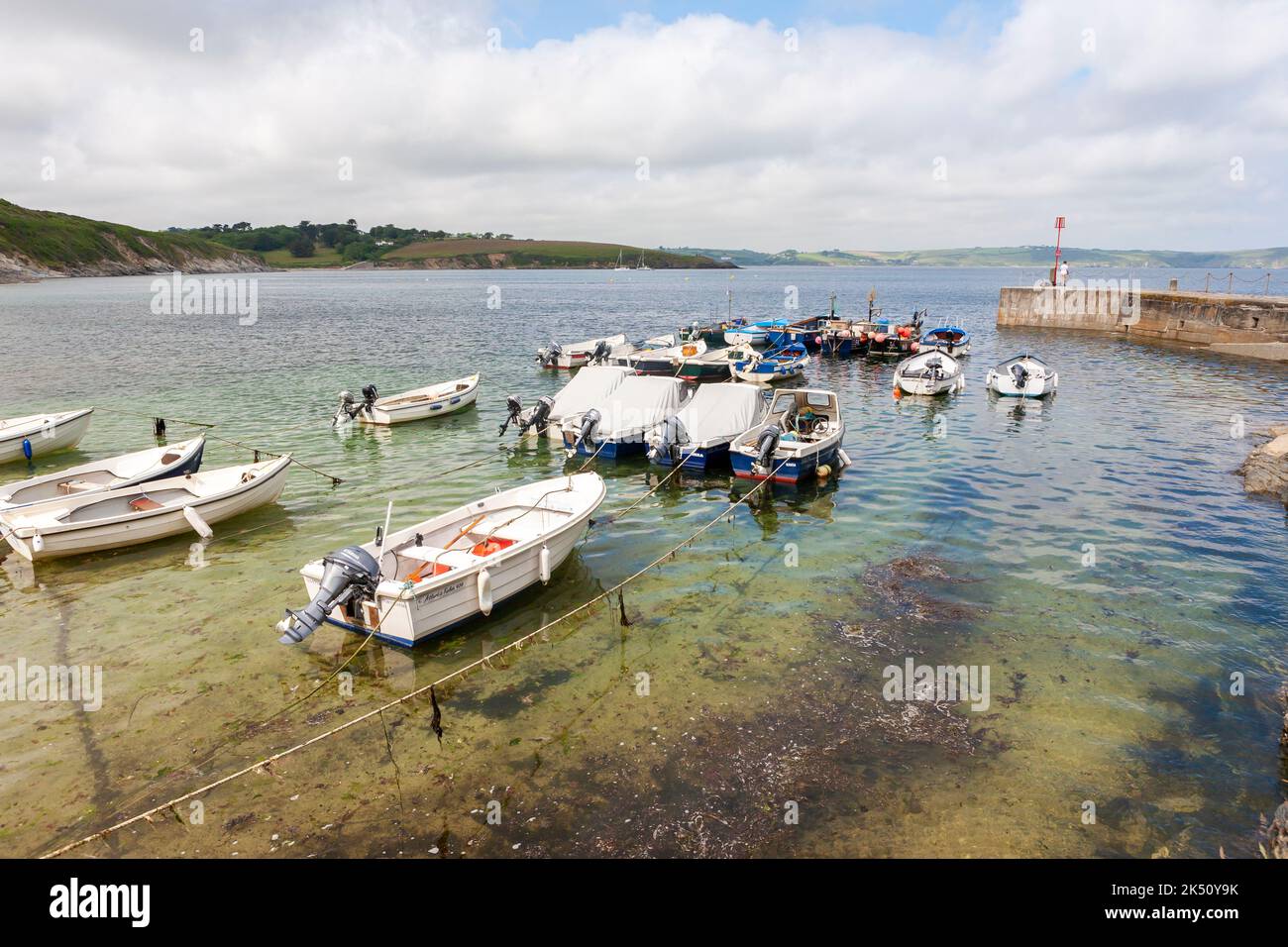 The tiny harbour at Portscatho, Gerrans Bay, Roseland Peninsula ...