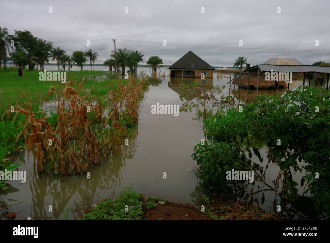 Nigeria benue river hi-res stock photography and images - Alamy