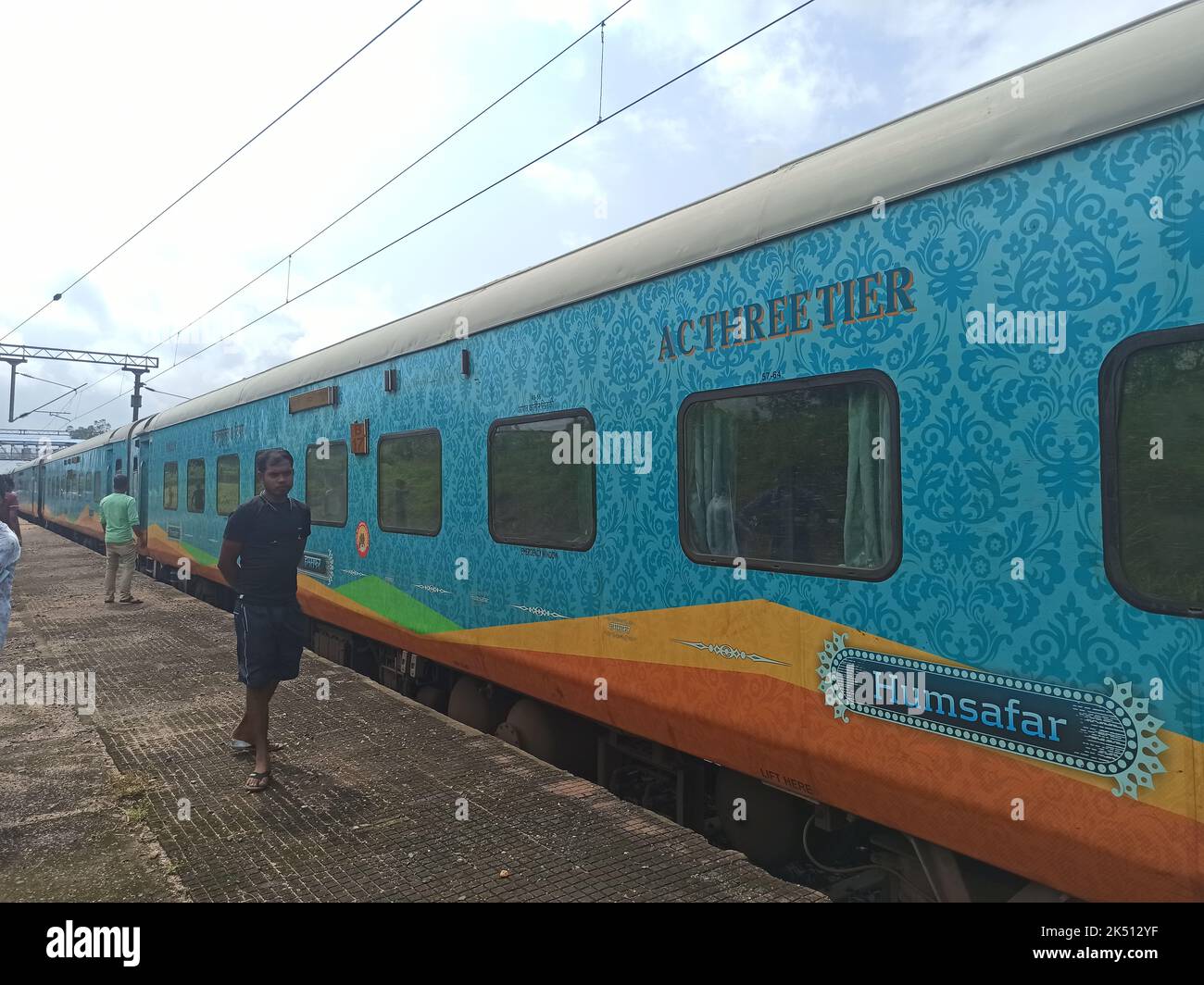 Humsafar express hi-res stock photography and images - Alamy
