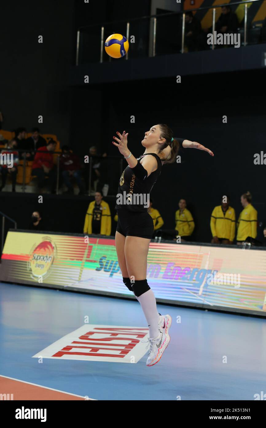 ISTANBUL, TURKEY - MARCH 20, 2022: Zehra Gunes serves during Vakifbank ...