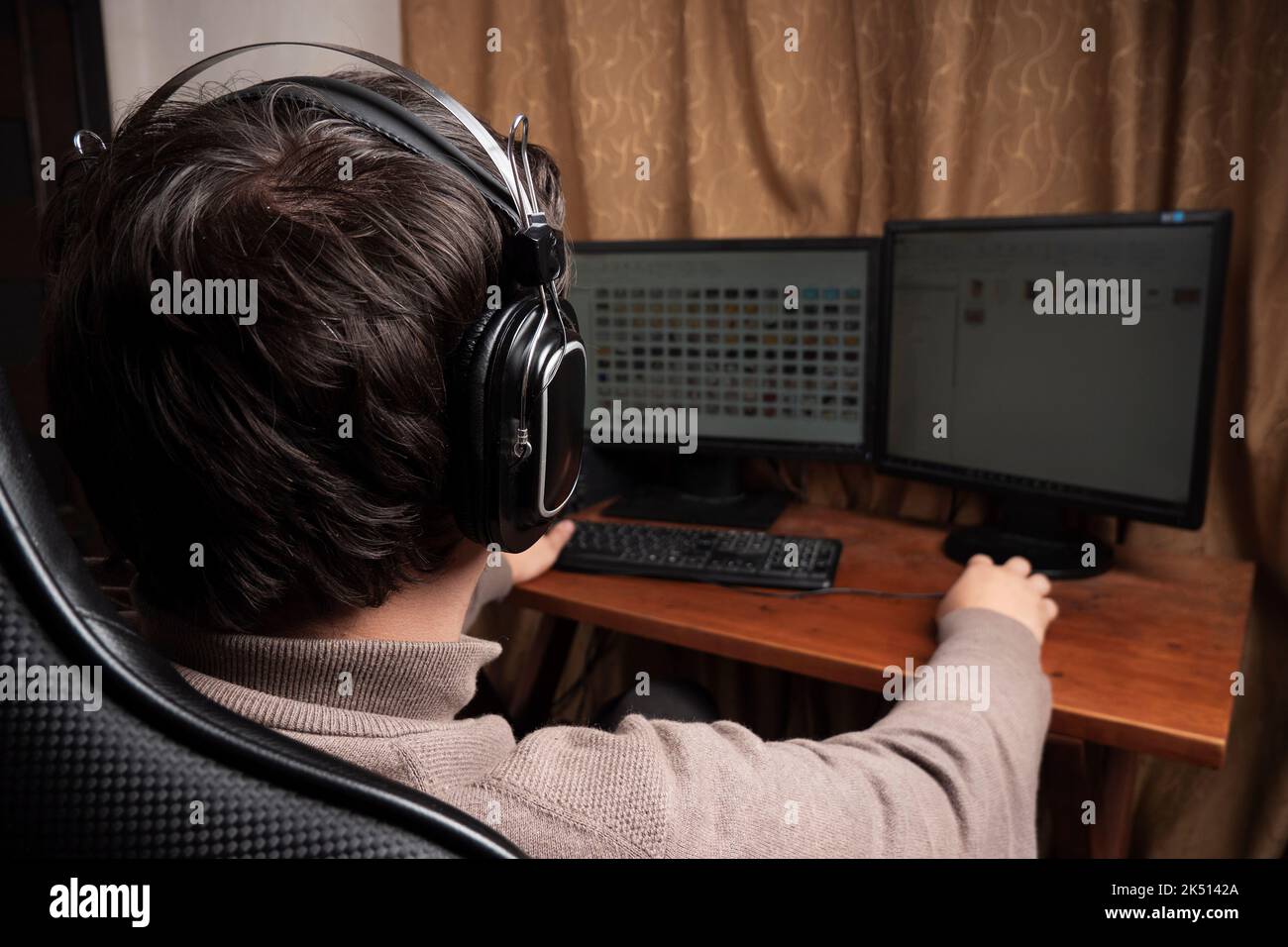 Exam computer model hi-res stock photography and images - Alamy