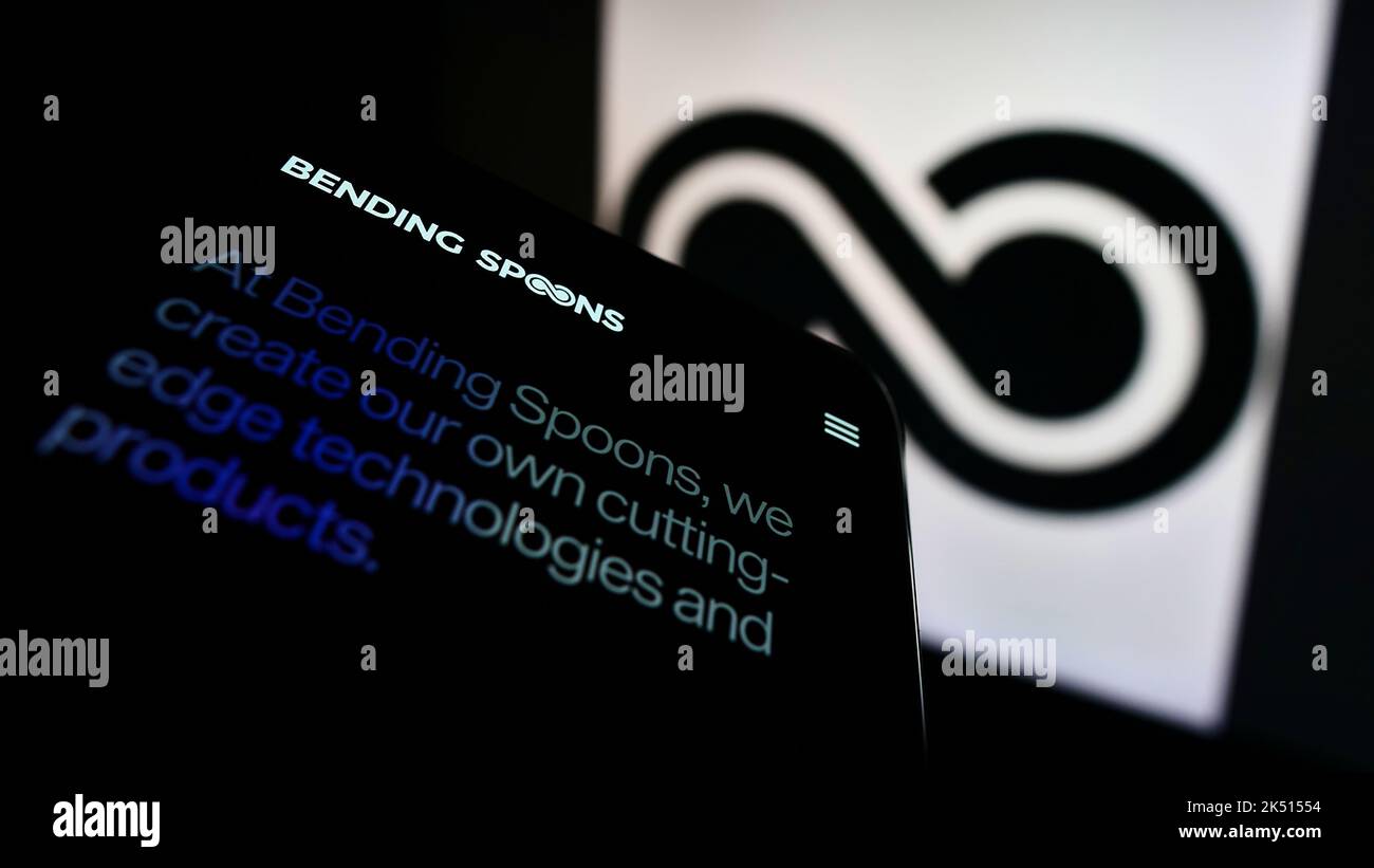 Bendingspoons hi-res stock photography and images - Alamy