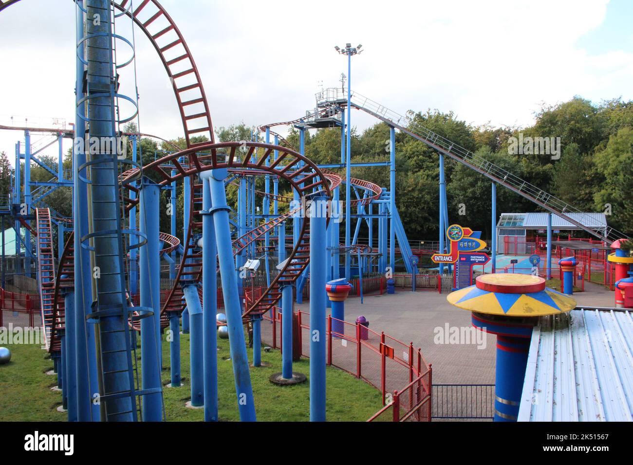 Alton Towers Theme Park Stock Photo - Alamy