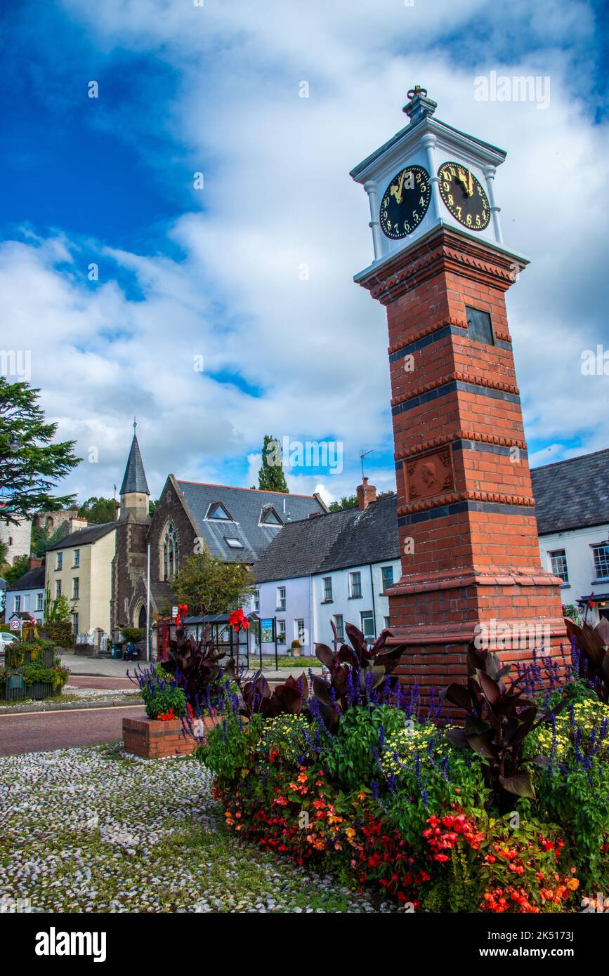 Usk town square hi-res stock photography and images - Alamy