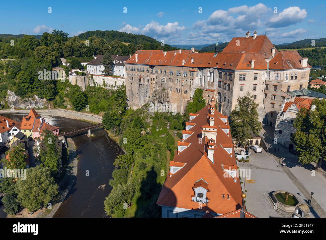 The view of the Cesky Krumlov castle and Vltava river from the Castle ...