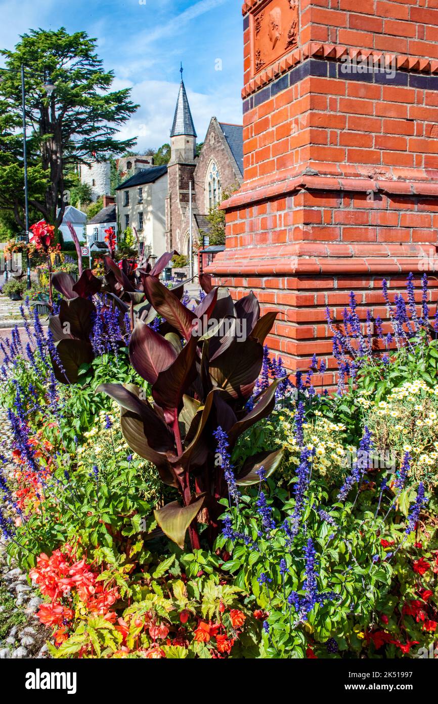 Usk town square hi-res stock photography and images - Alamy
