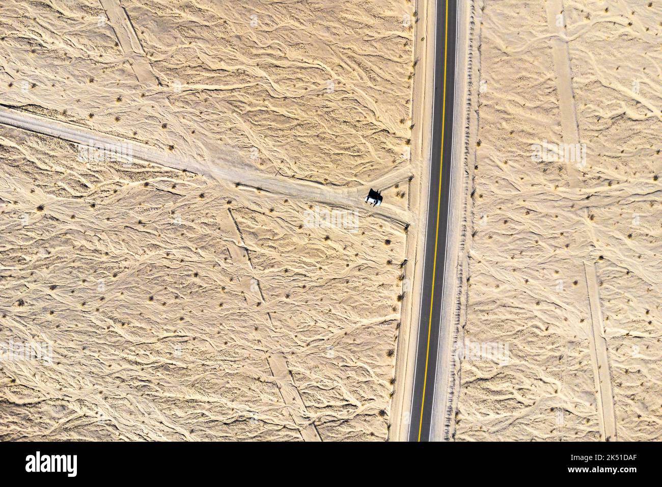 Death valley road highway freeway scenic national park california hi ...