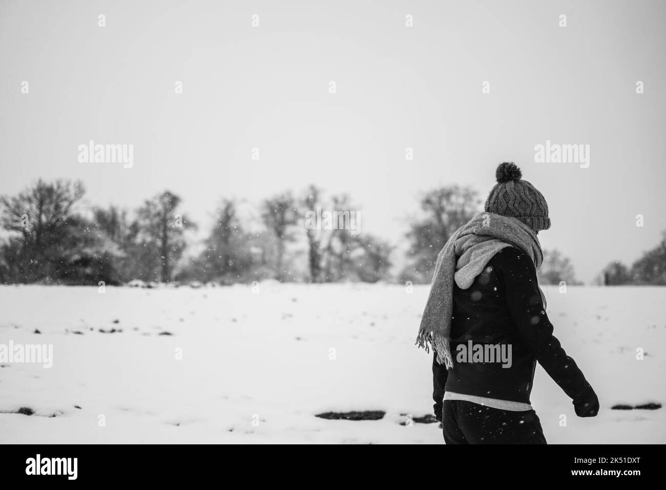 Side view anonymous lady Black and White Stock Photos & Images - Alamy