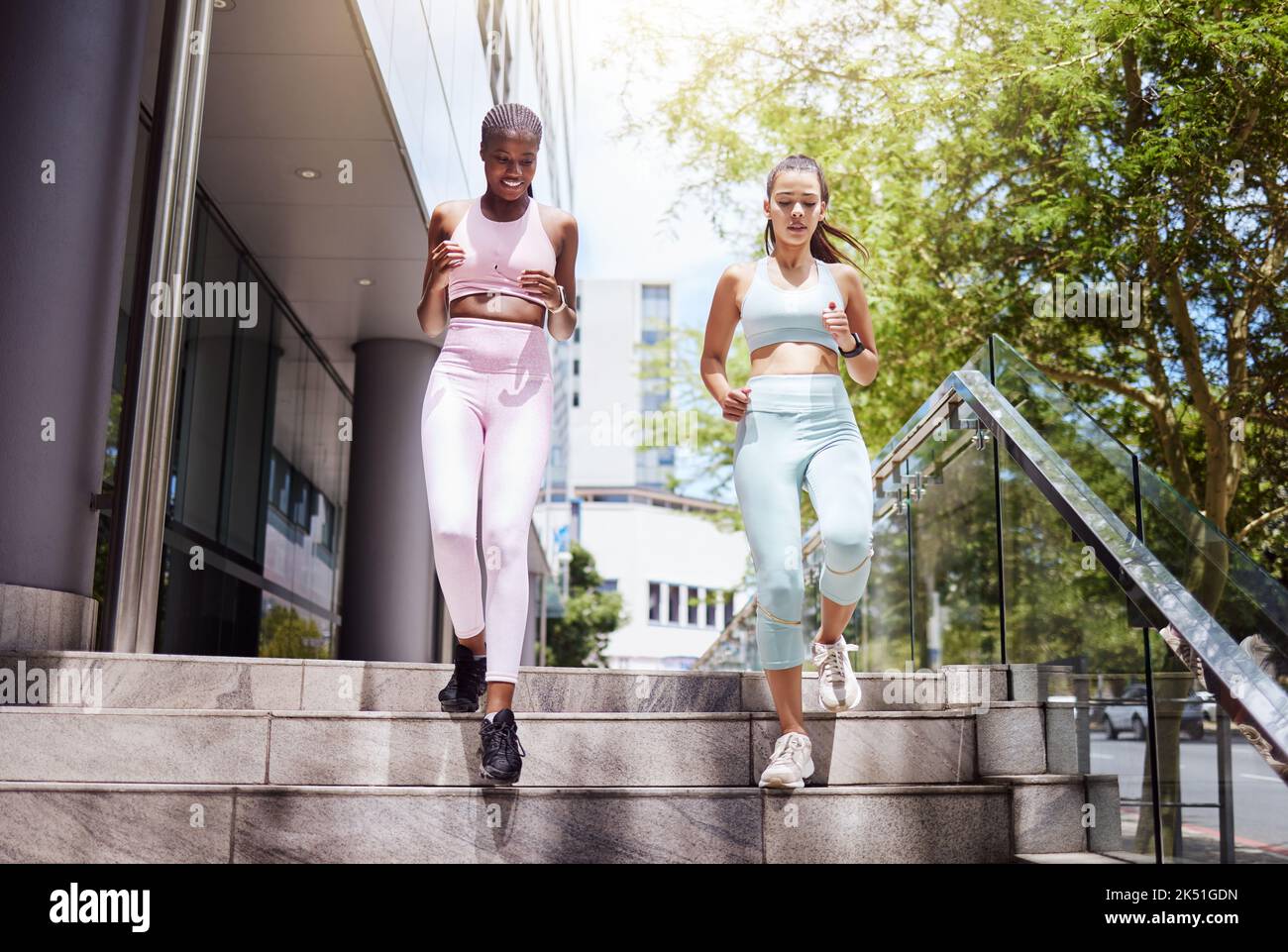 Women body building hi-res stock photography and images - Alamy