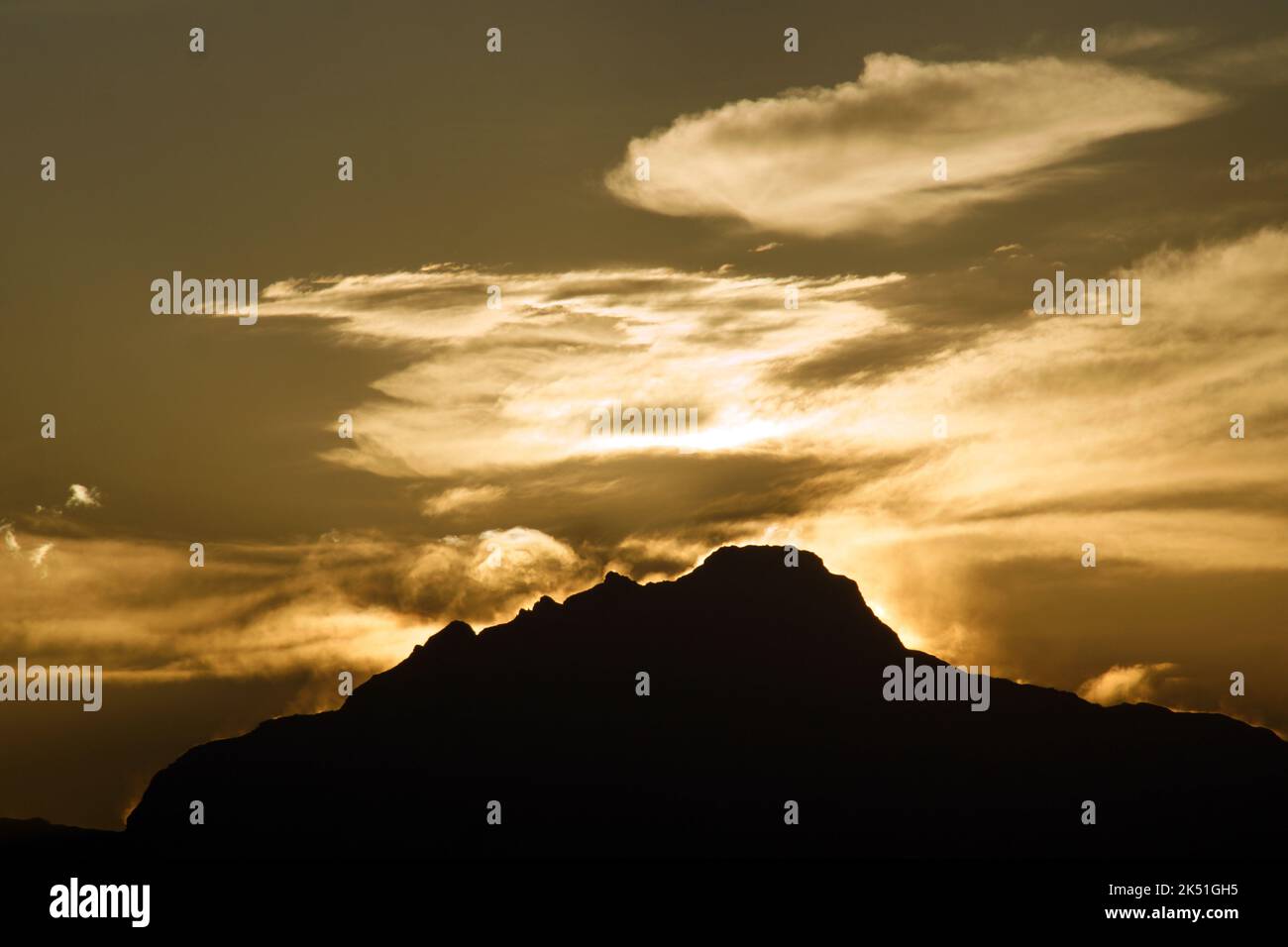 Mountain sunrise in the Himalayas from Mohare Danda Stock Photo - Alamy