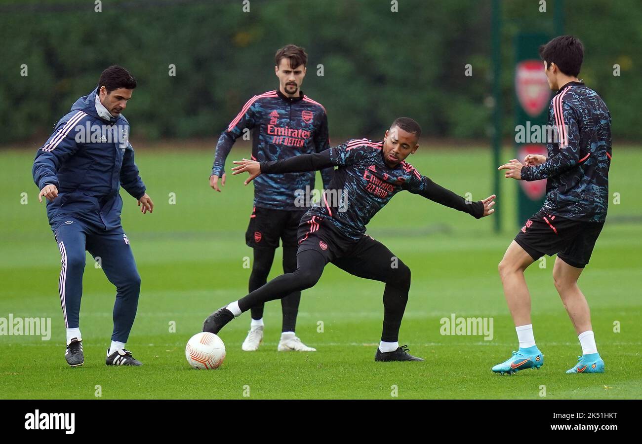 Arsenal manager Mikel Arteta and Gabriel Jesus during a training ...