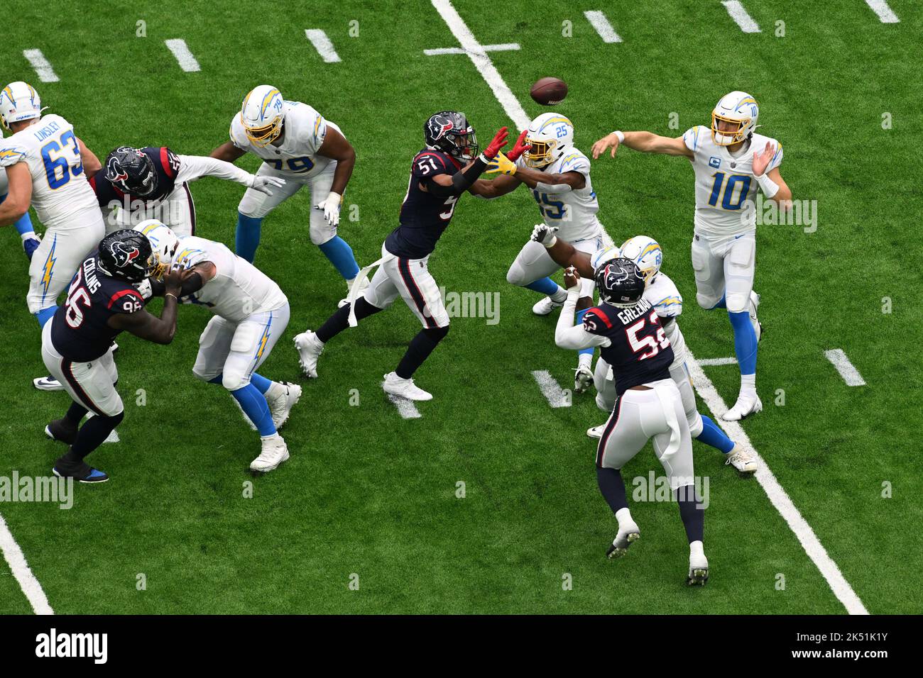 Los Angeles Chargers quarterback Justin Herbert (10) throws a pass in ... Los Angeles Chargers quarterback Justin Herbert (10) throws a pass in ...