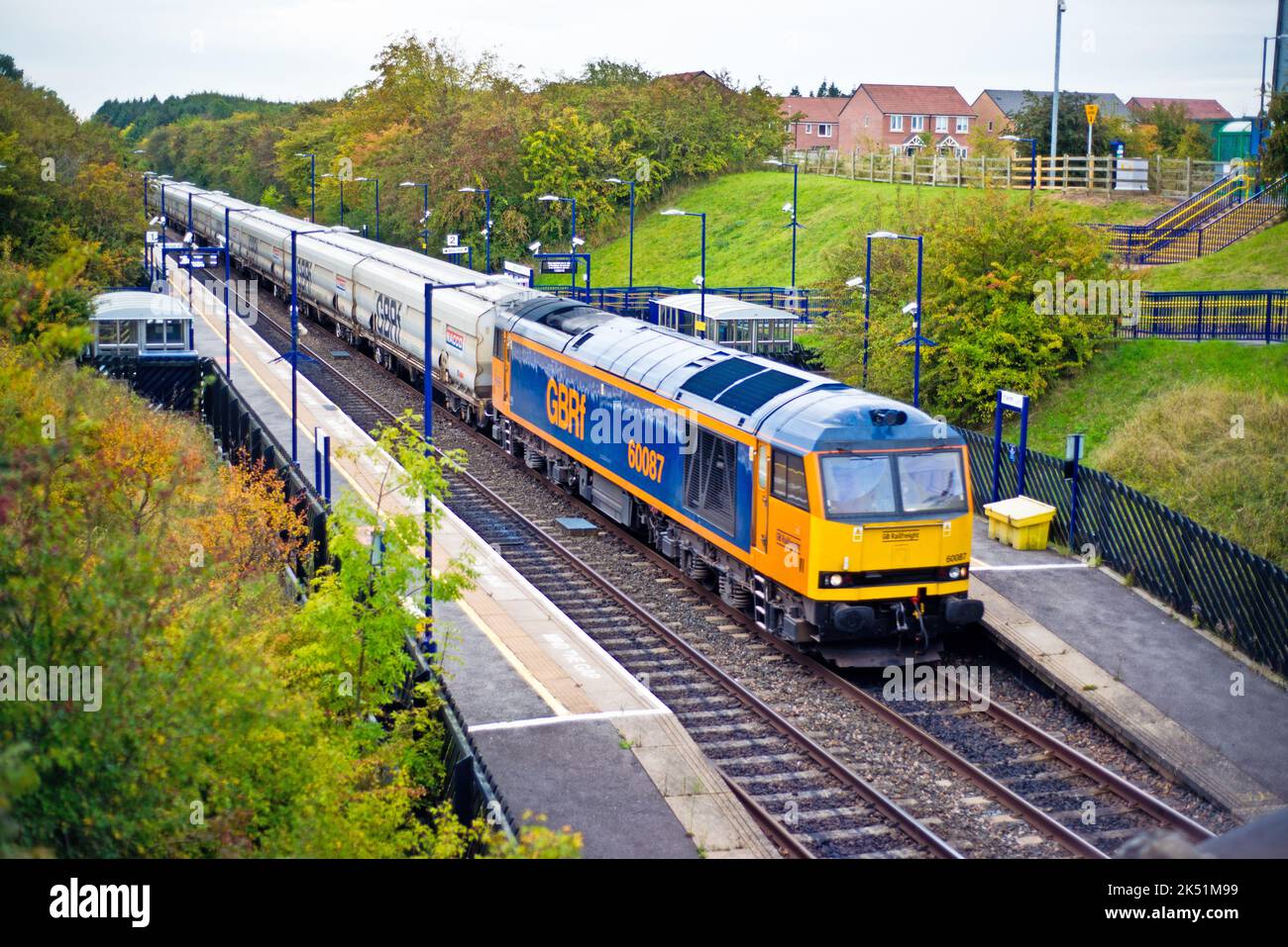 Class 60002 graham farish locomotive hi-res stock photography and ...