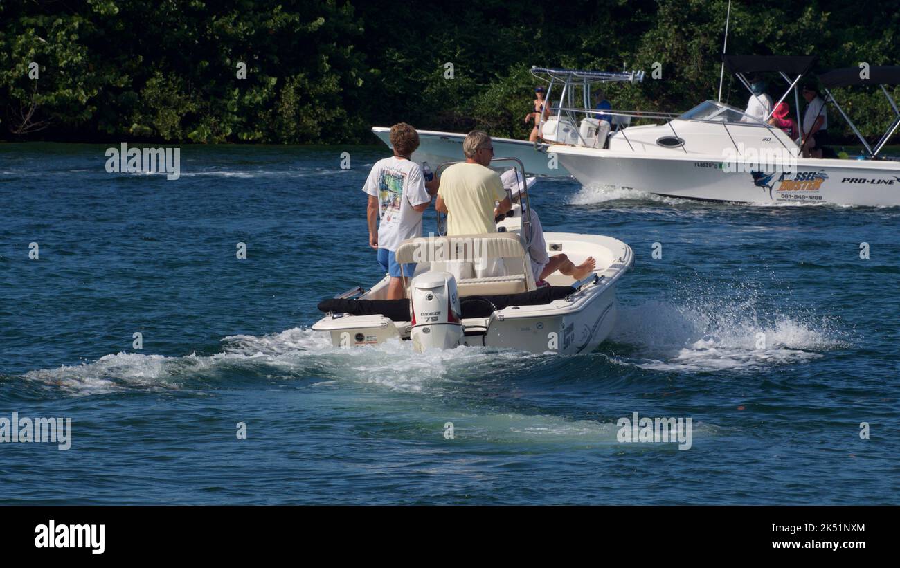 Boating in the Intercostal Stock Photo - Alamy