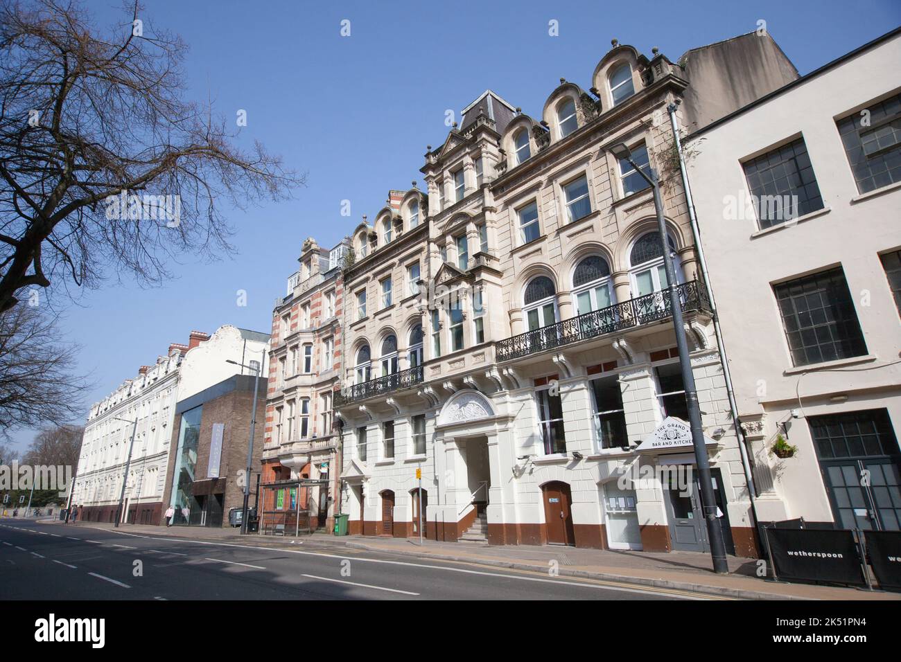 Westgate street cardiff hi-res stock photography and images - Alamy