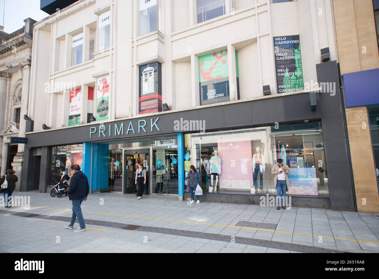 The Primark shop on Queen Street, Cardiff in the UK Stock Photo - Alamy