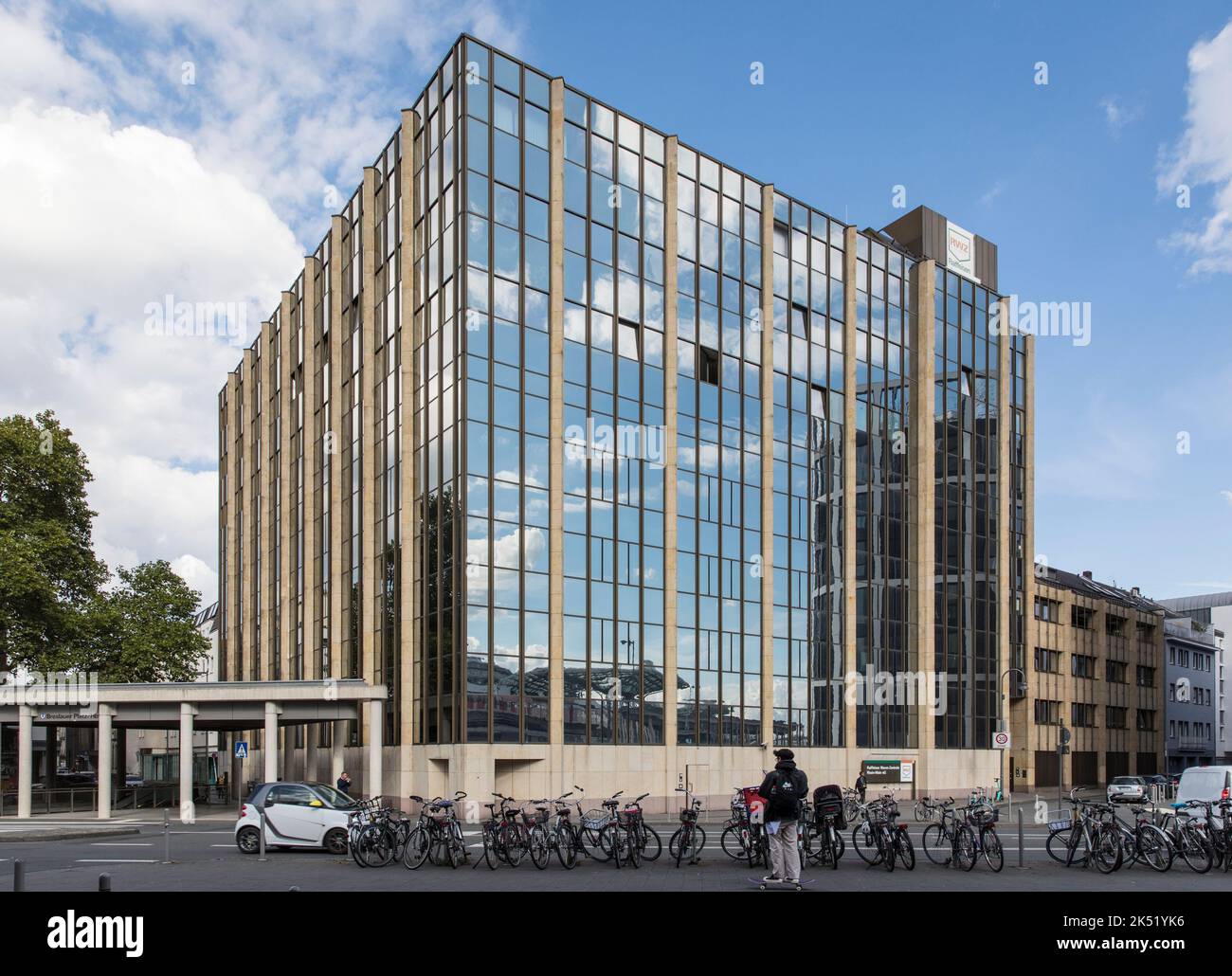 a former high bunker at Breslauer Platz, architect Wilhelm Riphahn, the ...