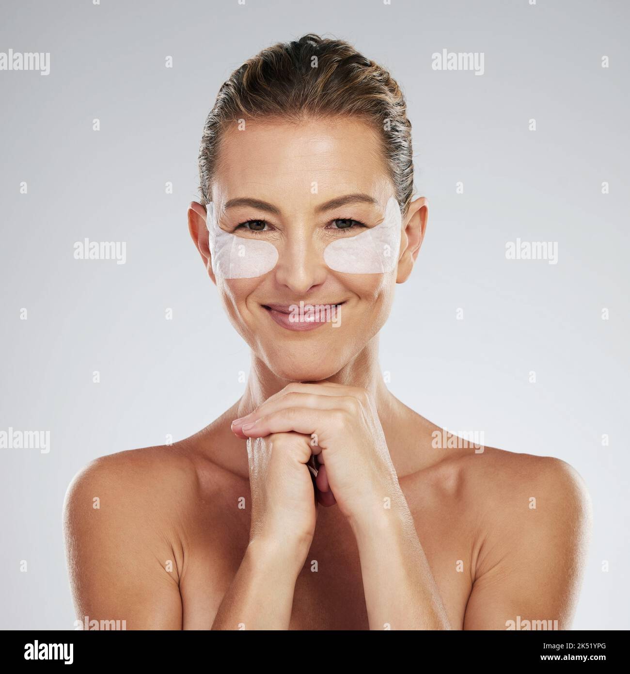 White patch on the face hi-res stock photography and images - Alamy