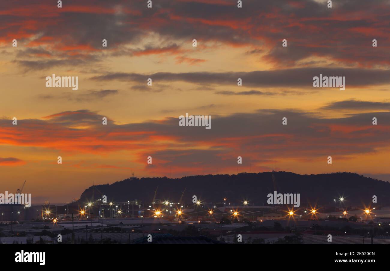 Laem Chabang Industrial Estate in the twilight sky background, Deep Sea ...