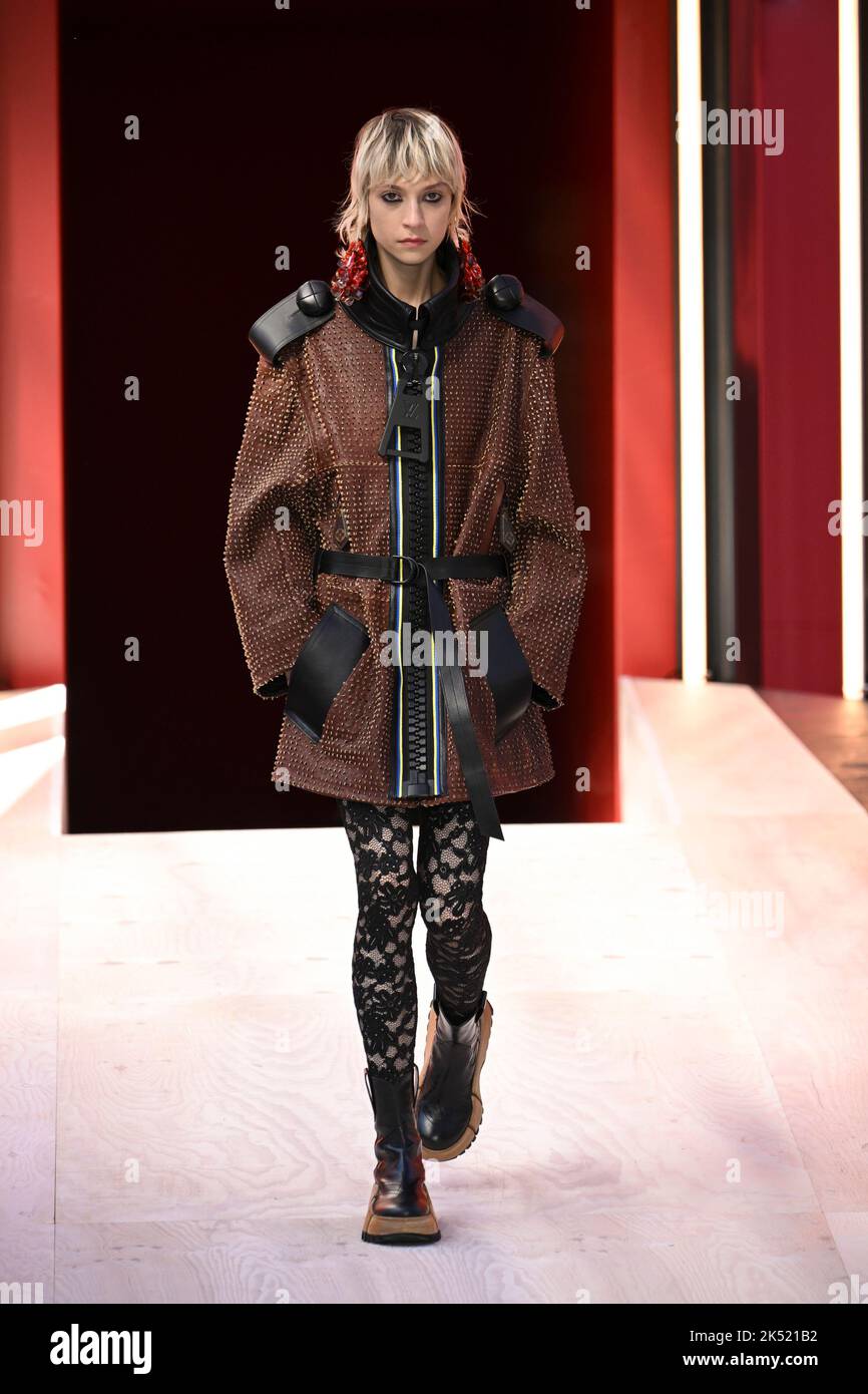 Model Alin Szewczyk walks on the runway at the Louis Vuitton fashion ...