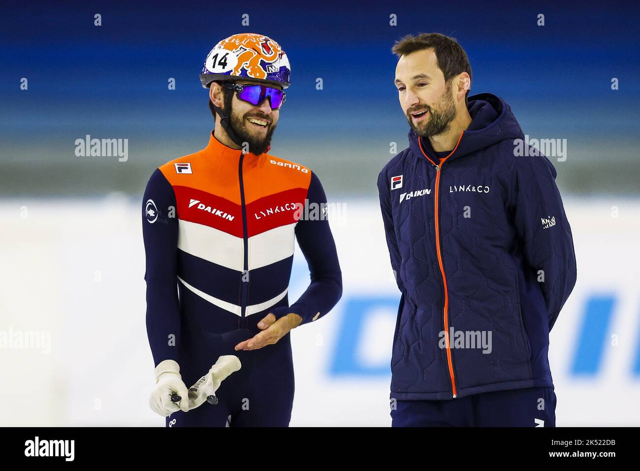 Short track trackers hi-res stock photography and images - Alamy