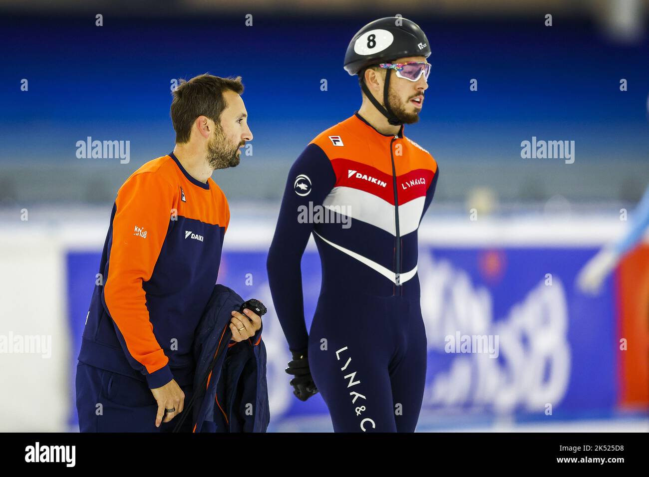 HeereNVEEN - 2022-10-05 16:12:36 HeereNVEEN - National coach of the ...