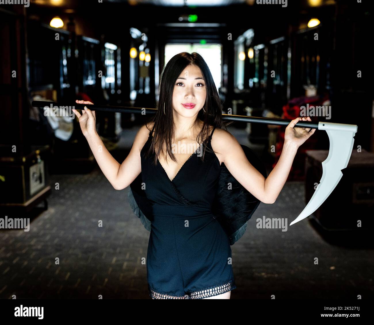 Halloween Costume | Beautiful Young Asian Female Grim Reaper Looking ...