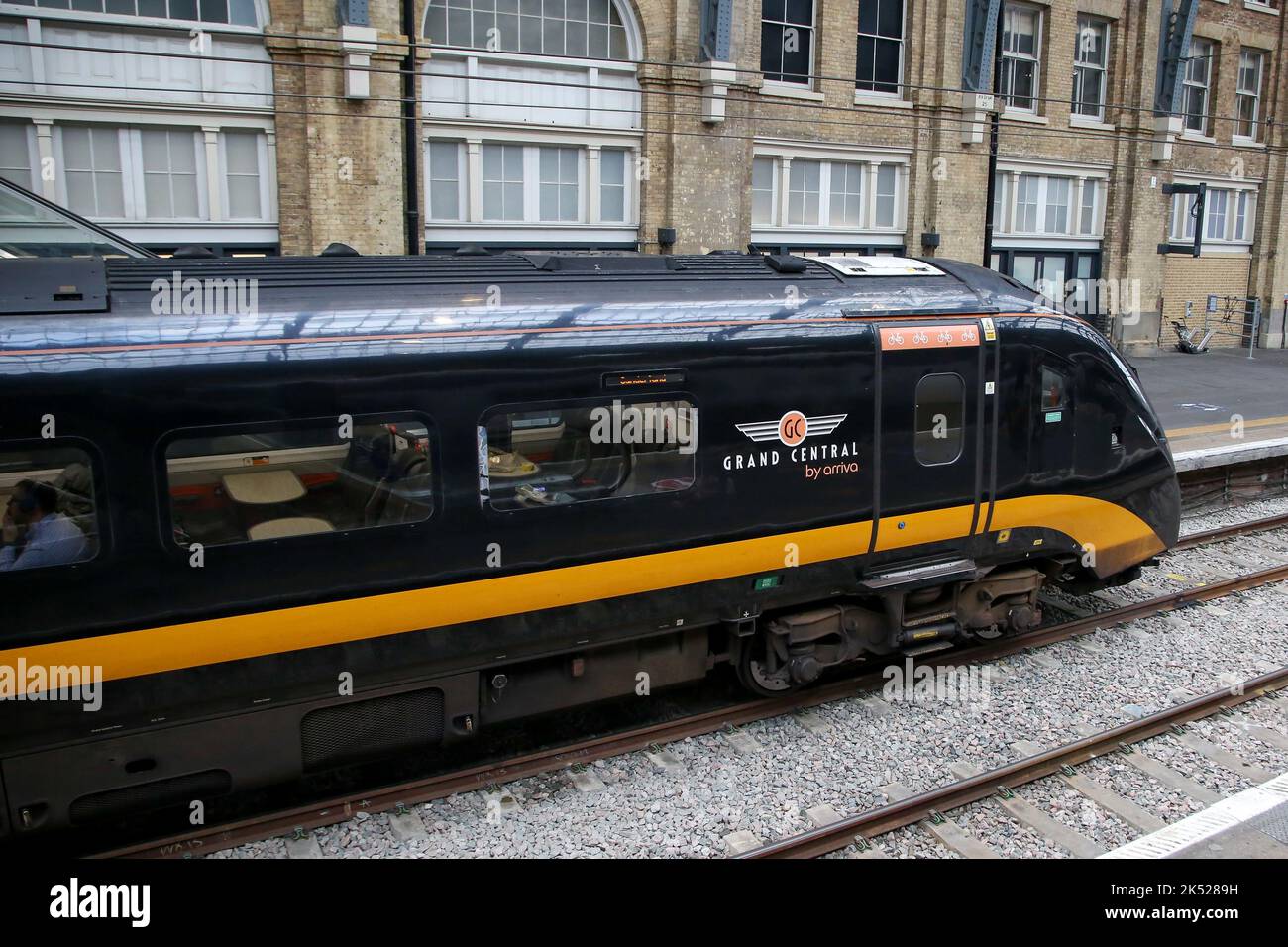 Grand central by arriva hi-res stock photography and images - Alamy