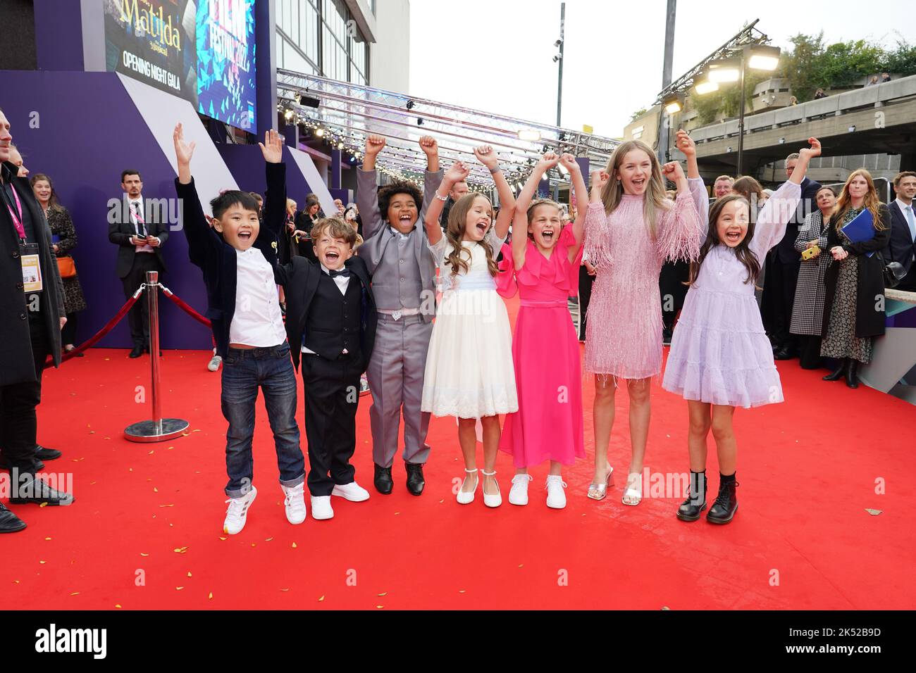 Alisha Weir (centre) and fellow cast members arrives for the World ...