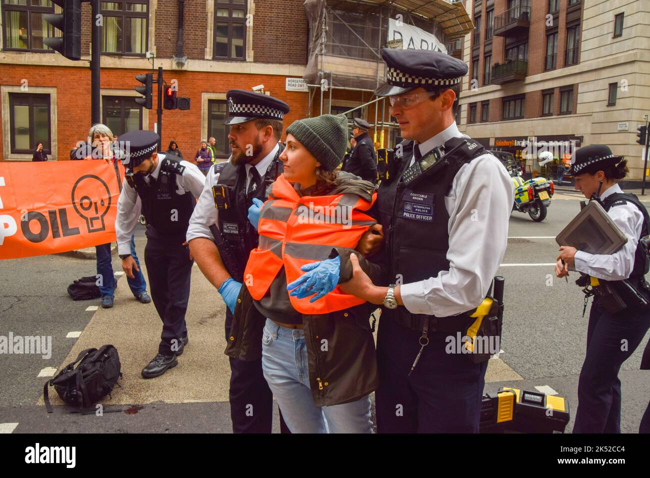 London, UK. 5th October 2022. Police arrest Just Stop Oil protesters ...