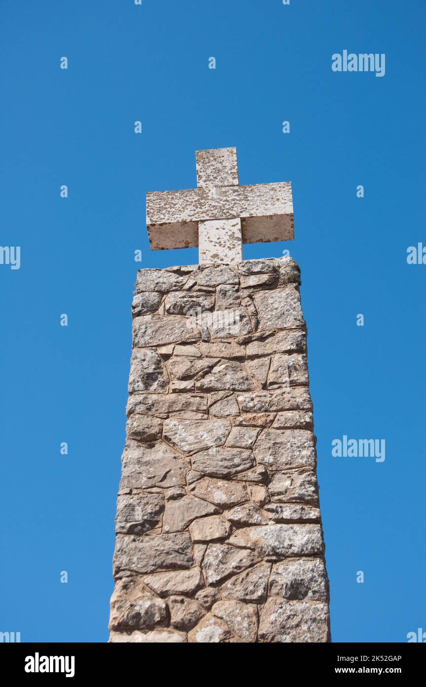 Cross at Cabo da Roca, Portugal Stock Photo - Alamy