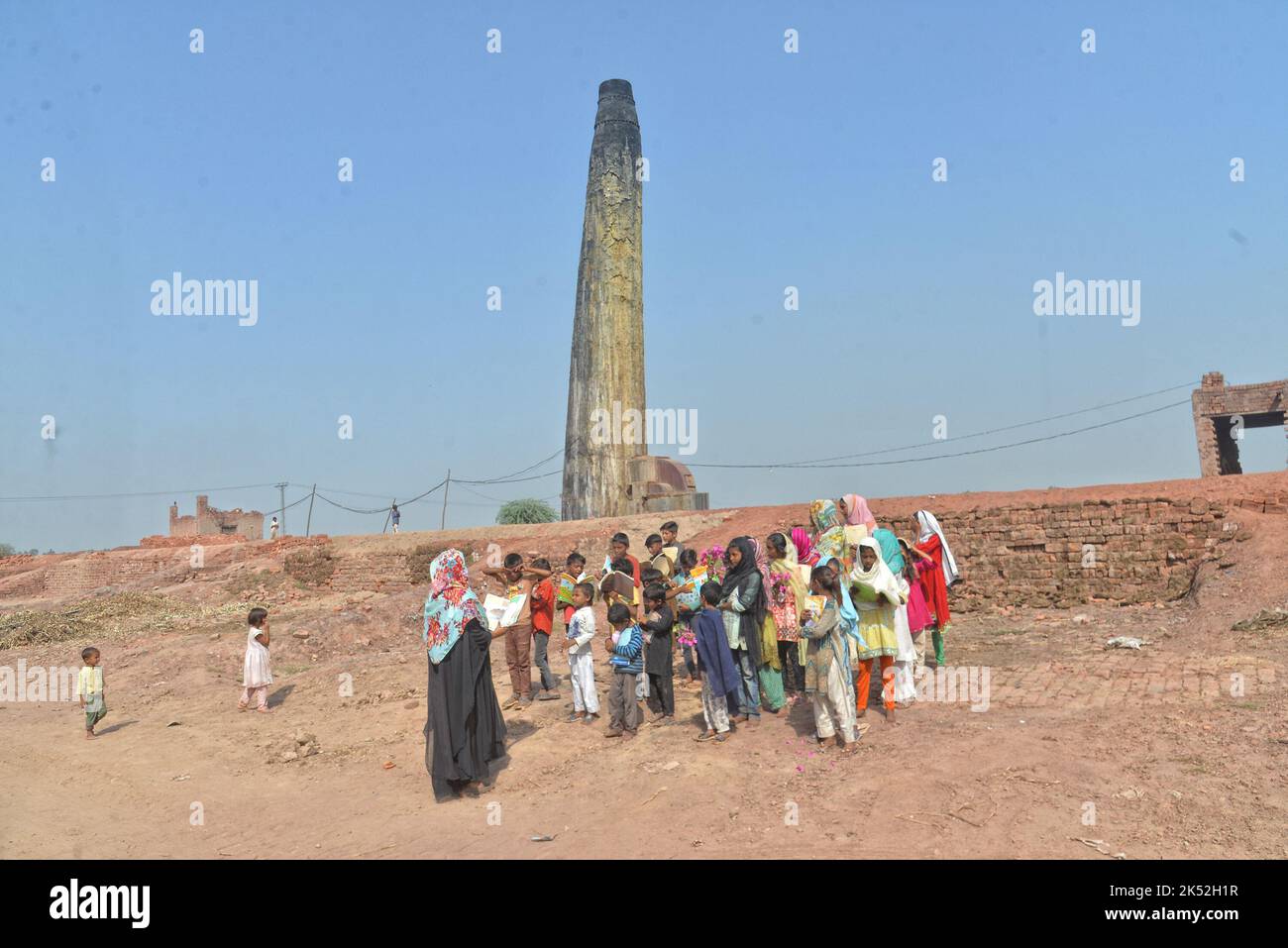 Pakistan students school class hi-res stock photography and images - Alamy
