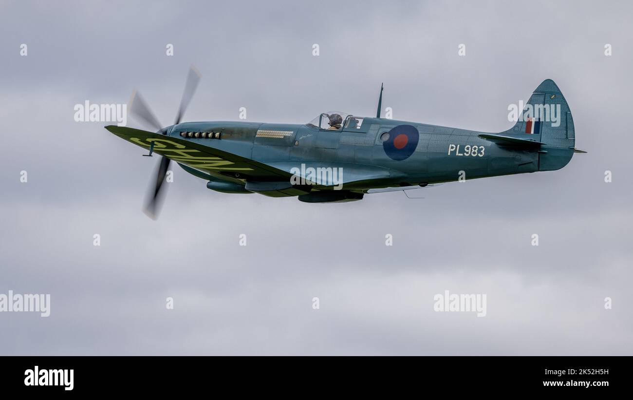 Supermarine Spitfire PL983 'Thank U NHS' performing at the Race Day ...