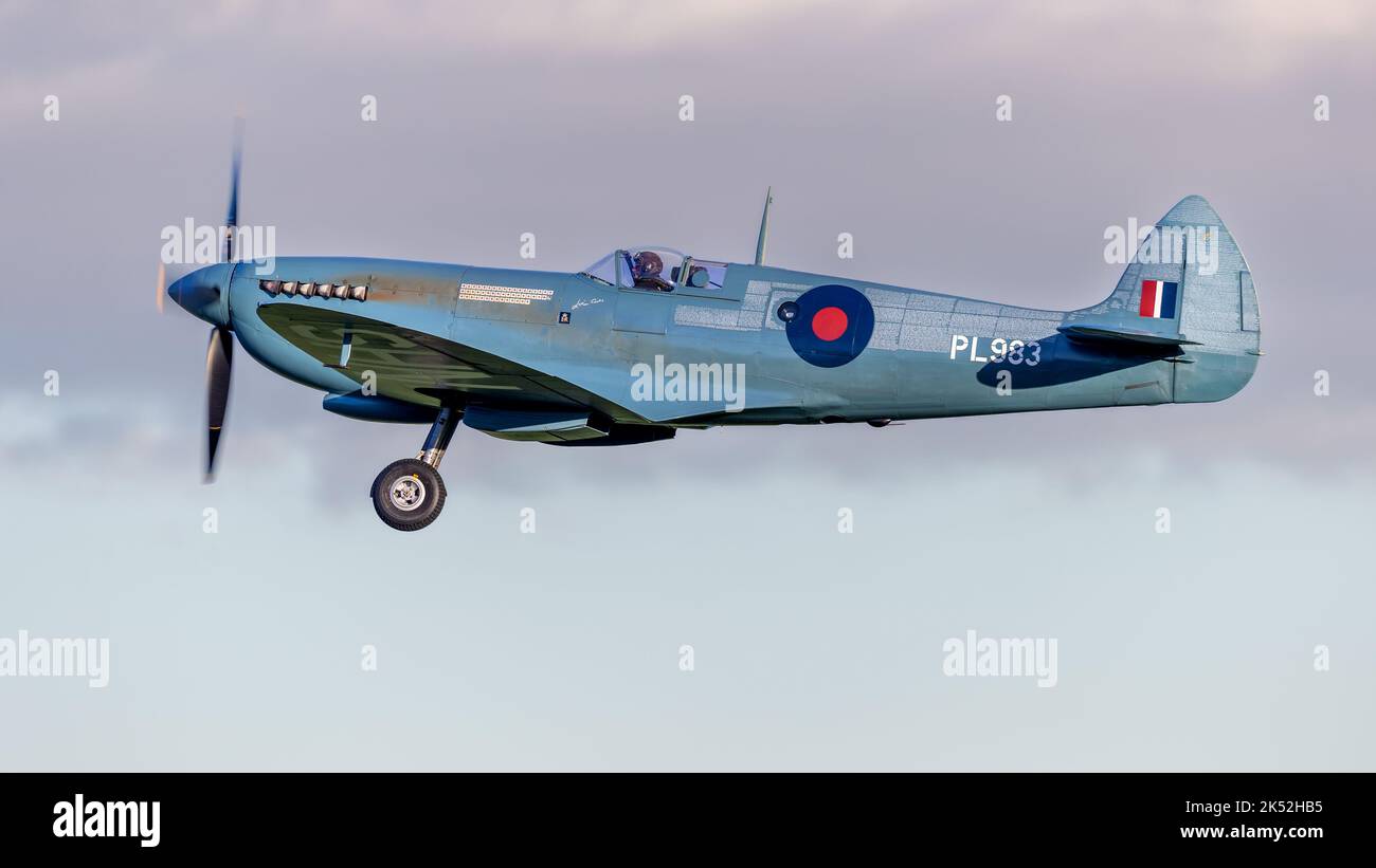 Supermarine Spitfire PL983 'Thank U NHS' performing at the Race Day ...