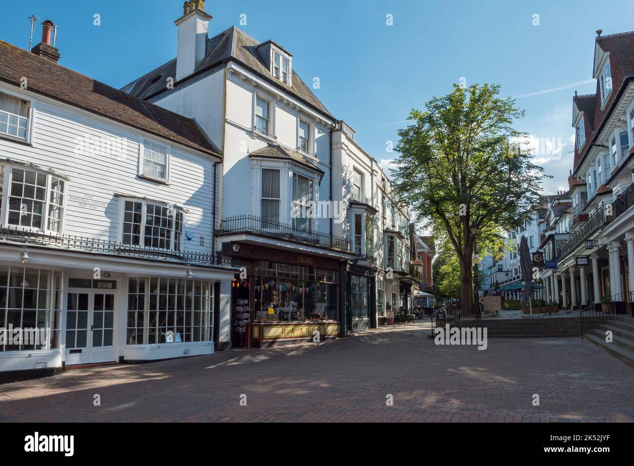 General view of the Pantiles area of Royal Tunbridge Wells, Kent, UK ...