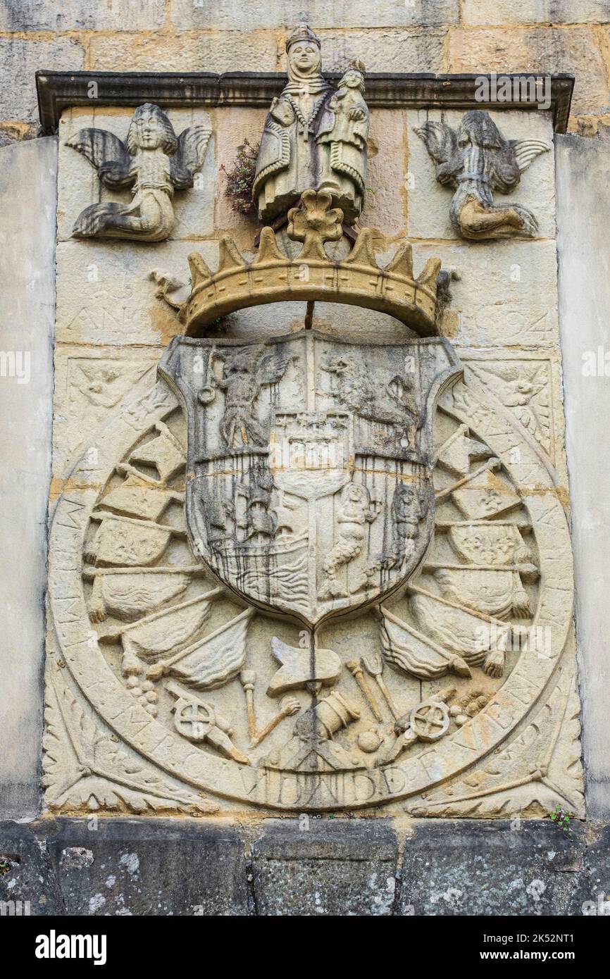 Spain, province of Gipuzkoa, Hondarribia, picturesque fortified village ...