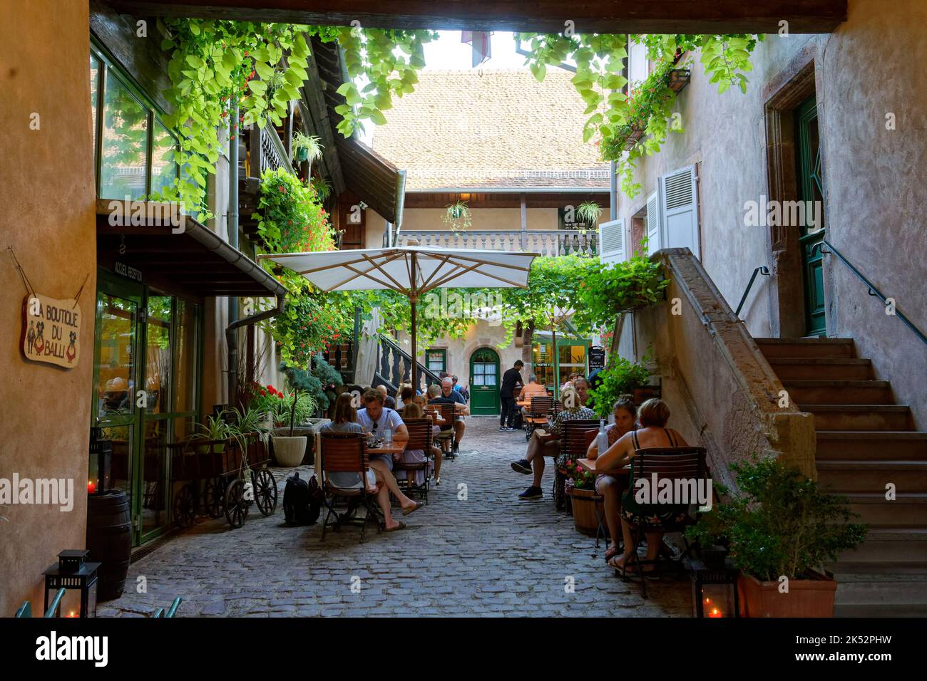 France, Haut-Rhin (68), route des vins d'Alsace, Bergheim, ancienne ...