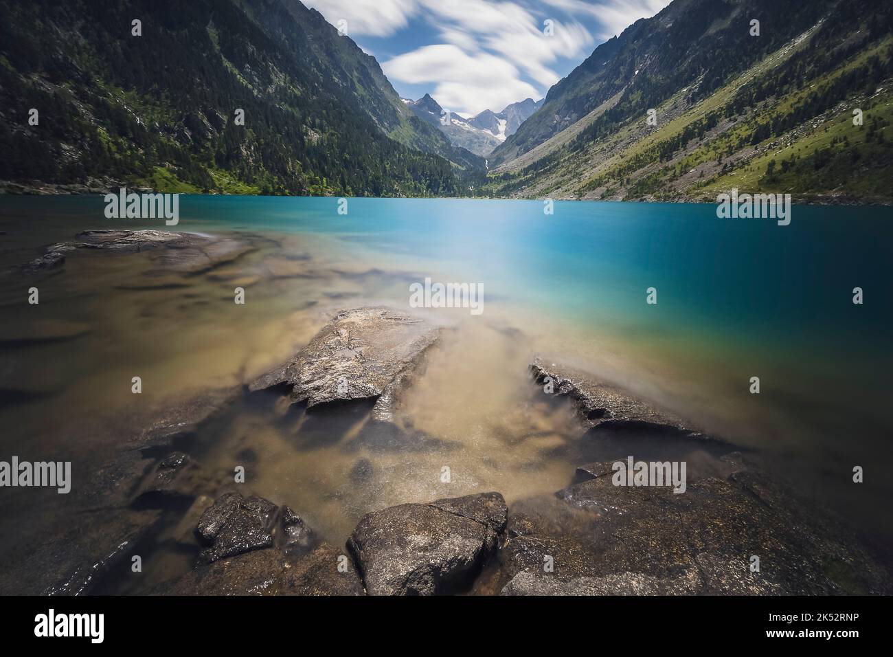 Gaube lake hi-res stock photography and images - Alamy