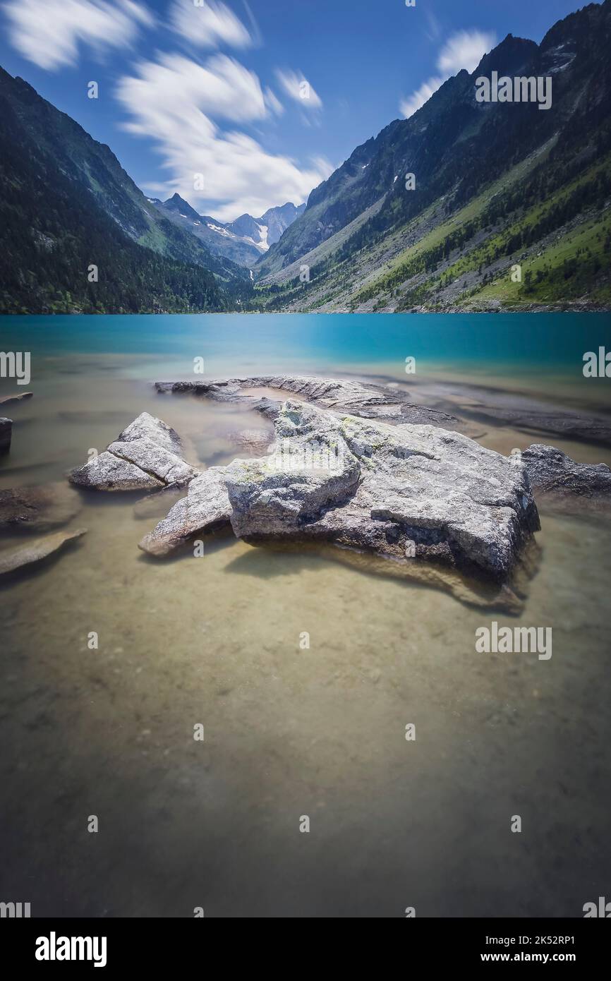 Gaube lake hi-res stock photography and images - Alamy