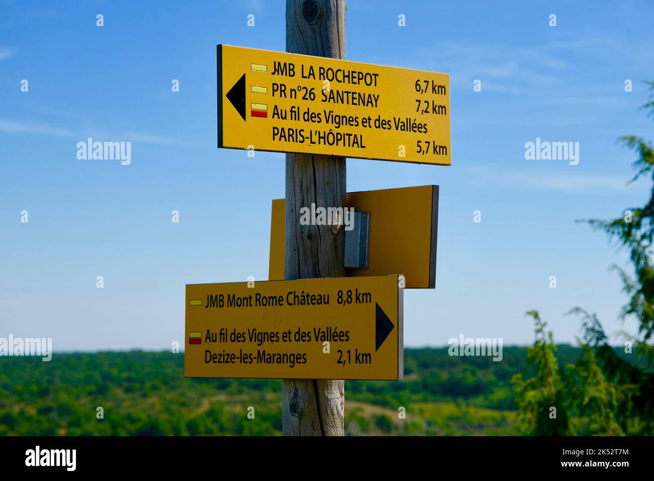 Mountain of three crosses hi-res stock photography and images - Alamy