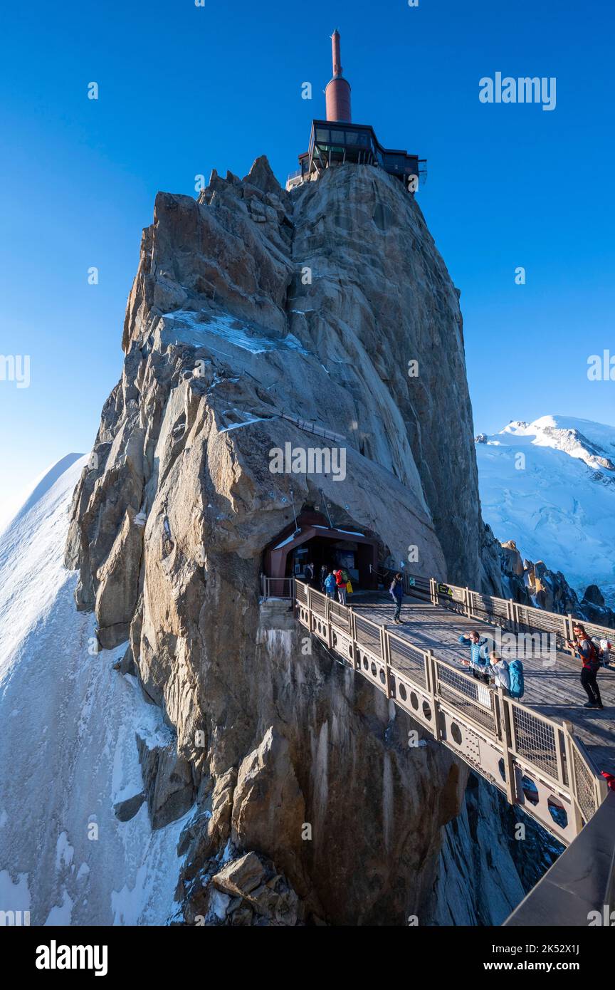 France, Haute Savoie, Mont Blanc massif, Chamonix, Aiguille du Midi, Glacier hike crossing the ...