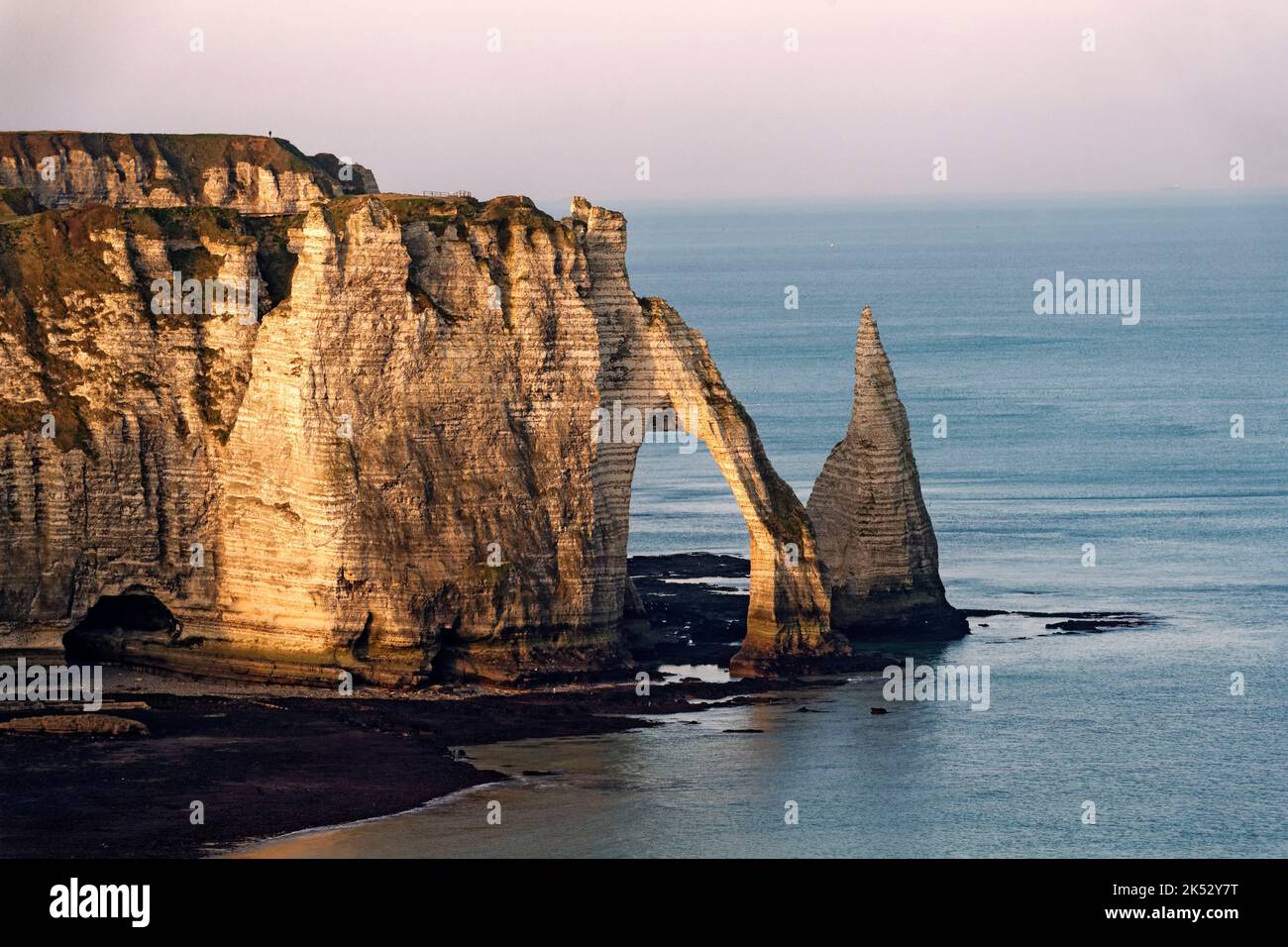 France, Seine Maritime, Caux, Alabaster Coast, Etretat, the Aval cliff ...