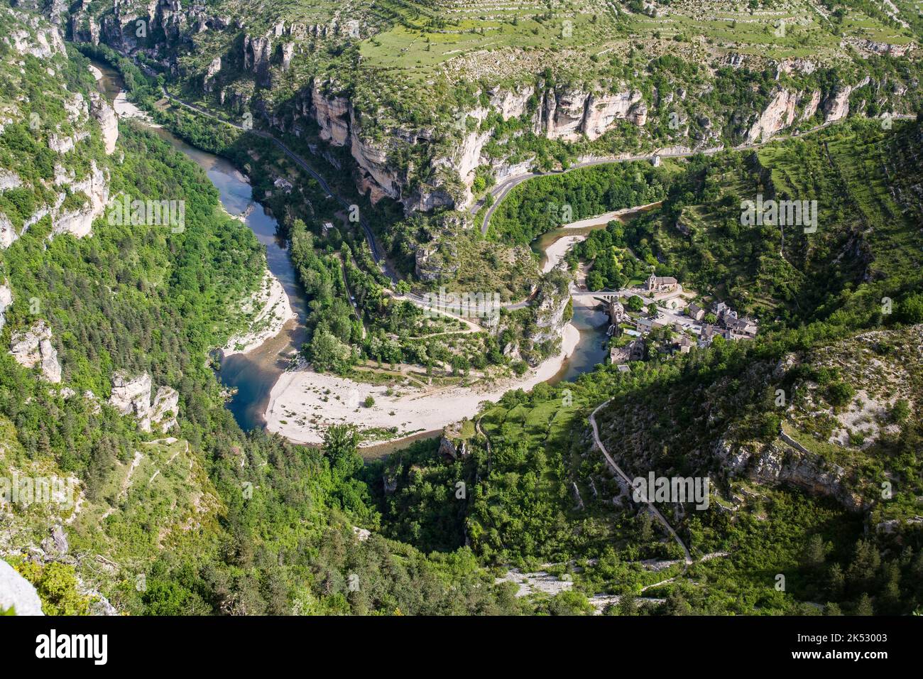 France, Lozere, Saint-Chely-du-Tarn, in the heart of the Gorges du Tarn ...
