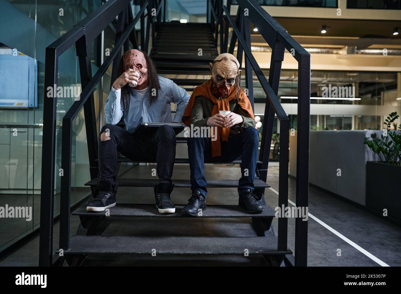 Zombie office workers hi-res stock photography and images - Alamy