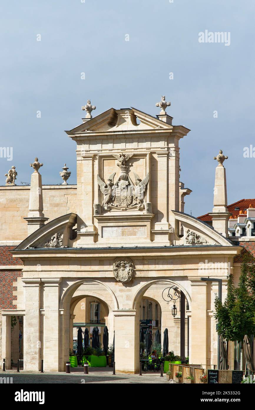 France, Meurthe et Moselle (54), Nancy, Saint-Nicolas gate with its ...