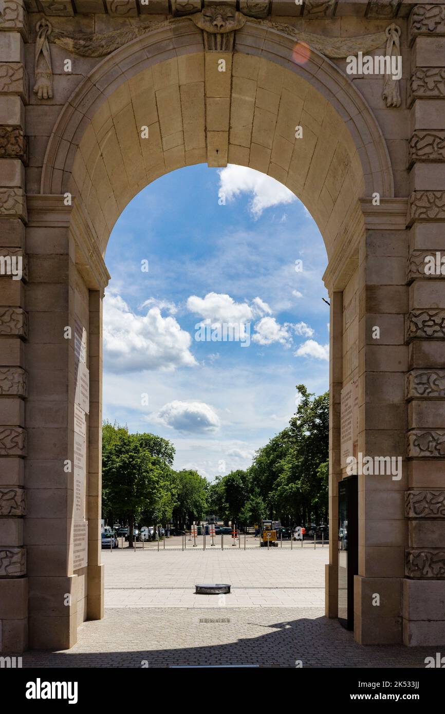 Memorial desilles hi-res stock photography and images - Alamy
