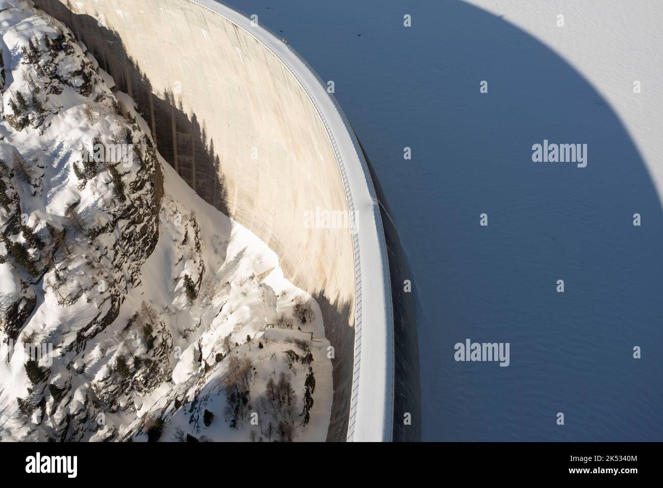 Switzerland, Canton of Valais, Finhault, Emosson dam, view of the crown ...