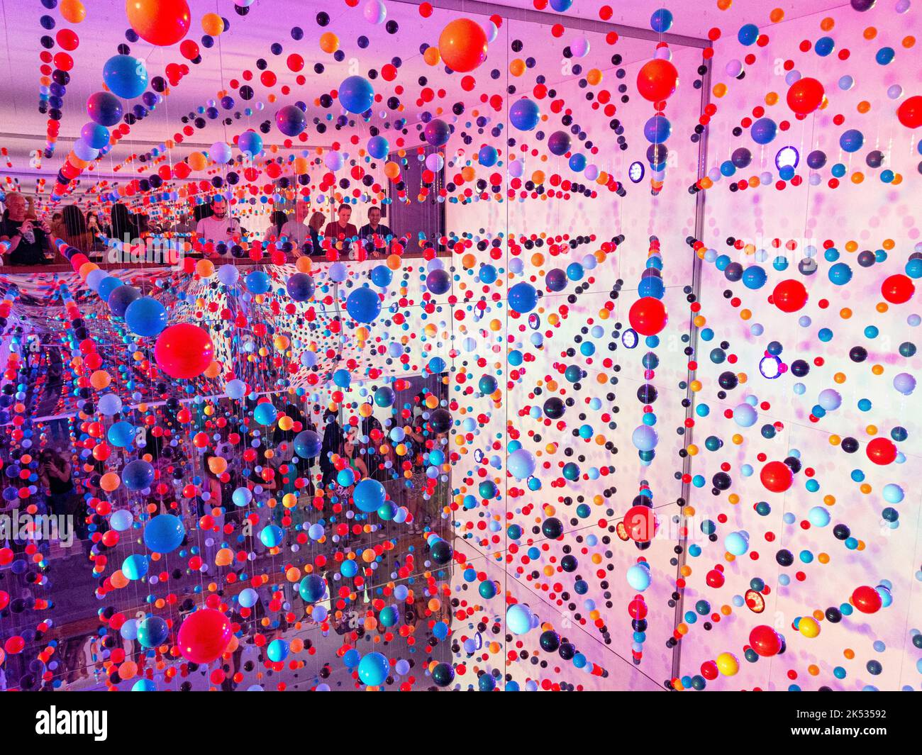 Parc de la villette child hi-res stock photography and images - Alamy