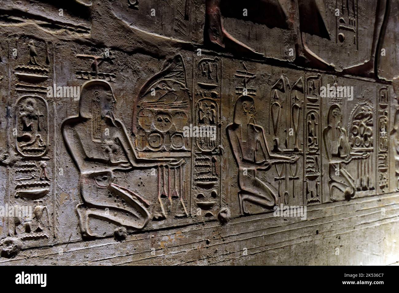 Egypt, Middle Egypt, Nile Valley, Abydos, temple of Seti 1, low reliefs ...