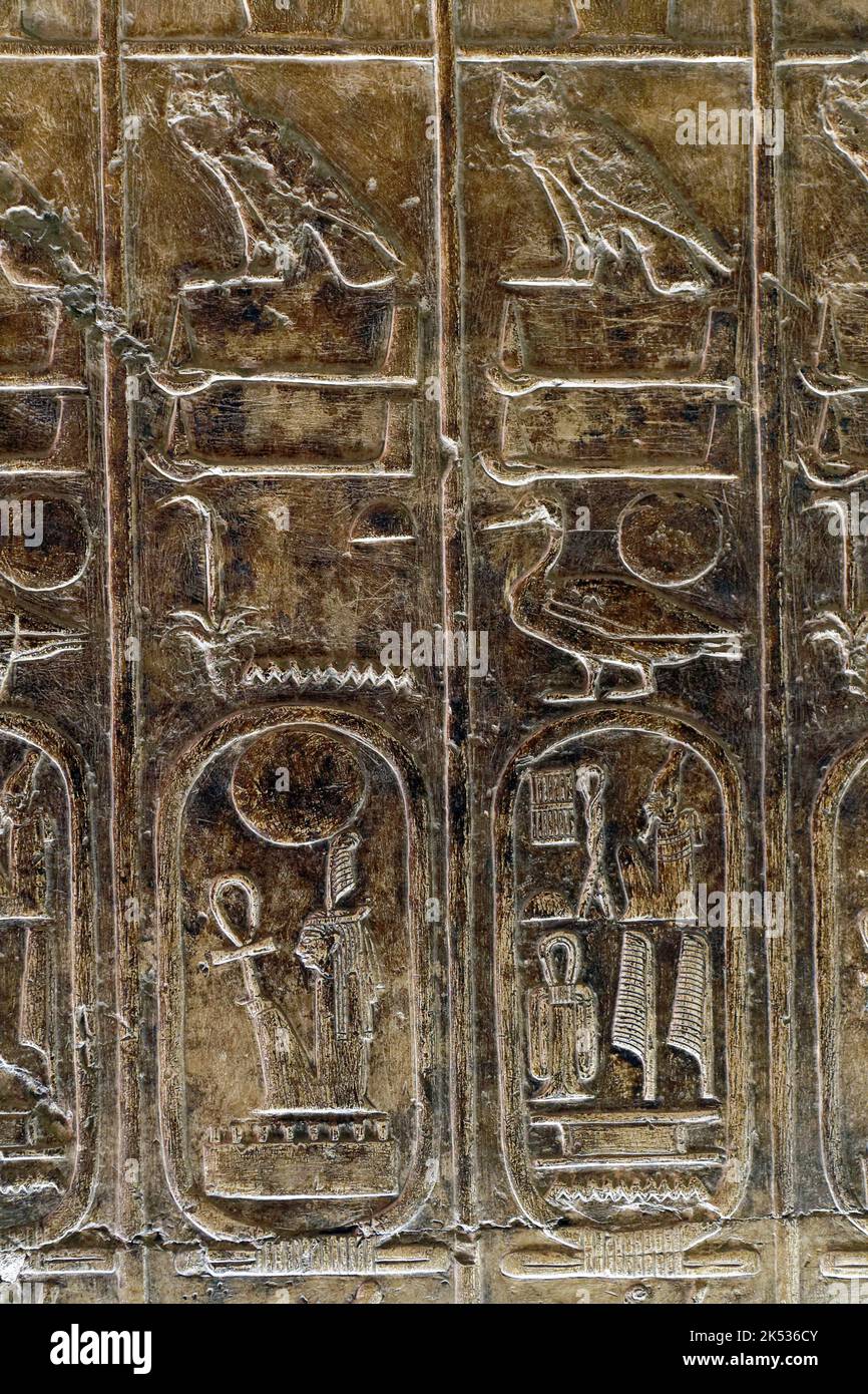 Egypt, Middle Egypt, Nile Valley, Abydos, temple of Seti 1, low reliefs ...